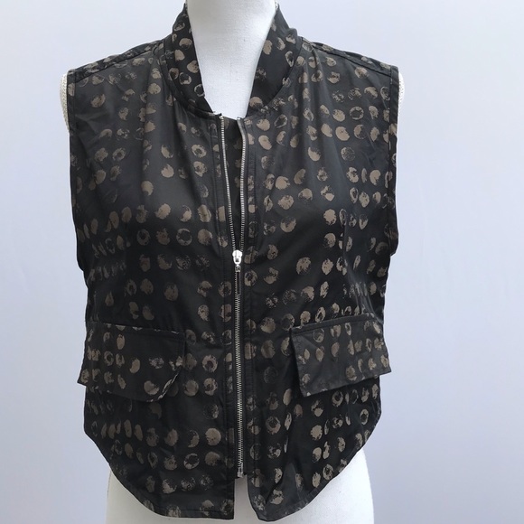 Sun Kim | Jackets & Coats | Sun Kim Toronto Vest Xs Olive Black Back ...